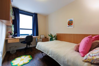 Sheffield Hallam University Accommodation & Housing | Mystudenthalls.com
